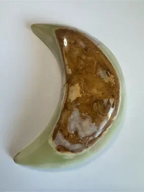 Art | Green Onyx Crescent Moon Stone | Poshmark